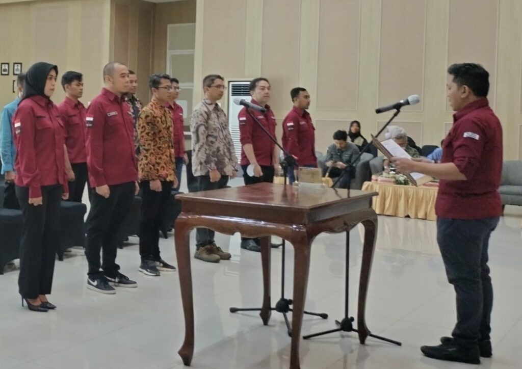 Pengukuhan Pengurus Esi Kota Batu Ketua Umum Esi Batu Target Di