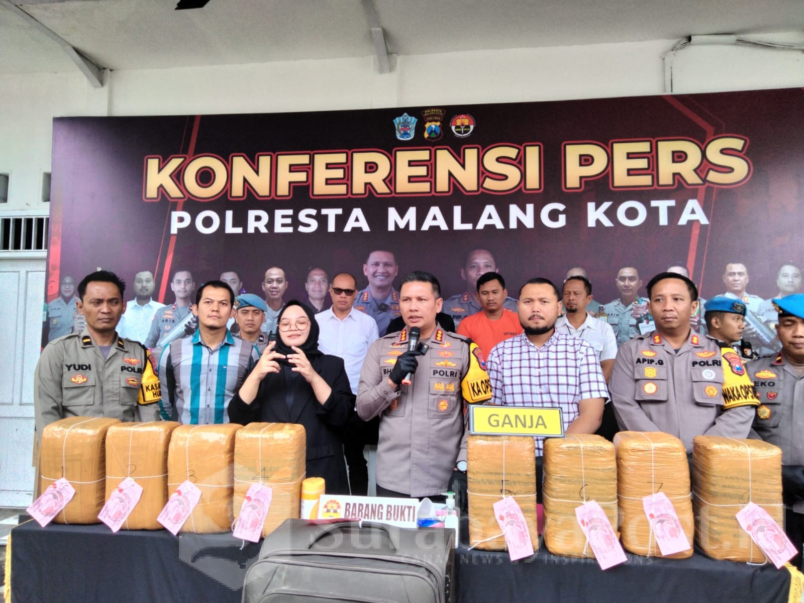 Satreskoba Polresta Malang Kota Ringkus Kurir Ganja 42 Kilogram Di Exit