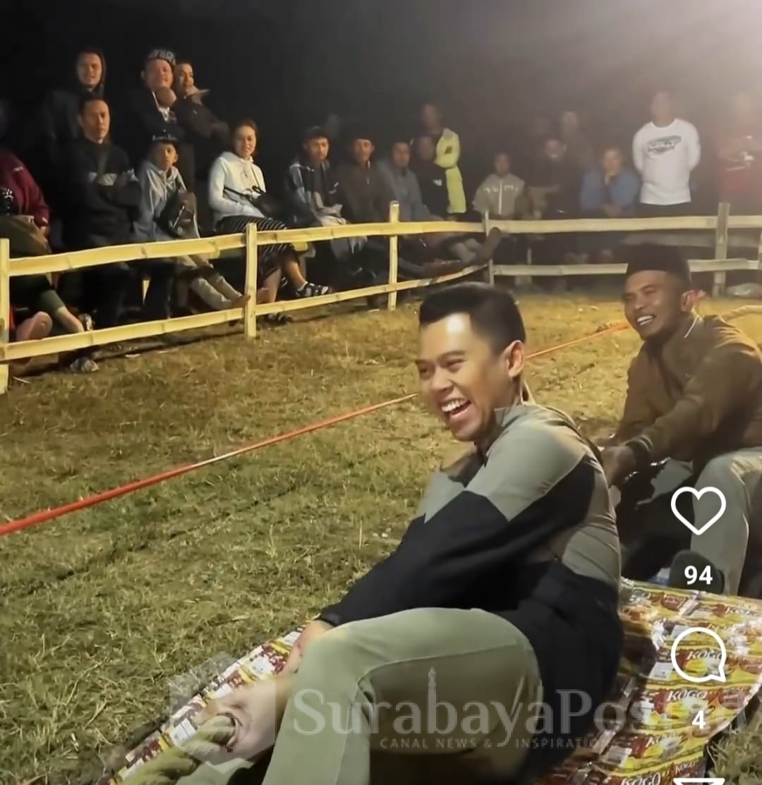 Sambung Dulur Politik "SEJUK" Mas Gum dari Tarik Tambang hingga Tari Sanduk | SurabayaPost