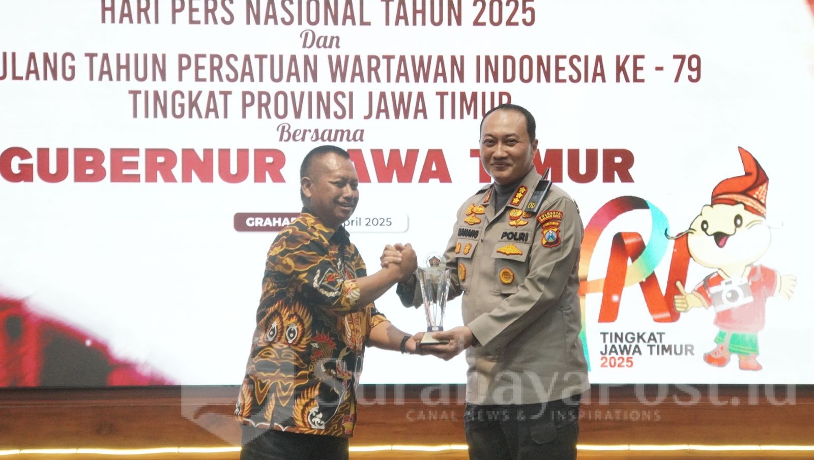 Puncak HPN, Kapolresta Malang Kota Raih Penghargaan Rastra Sewakottama Award 2025 | SurabayaPost